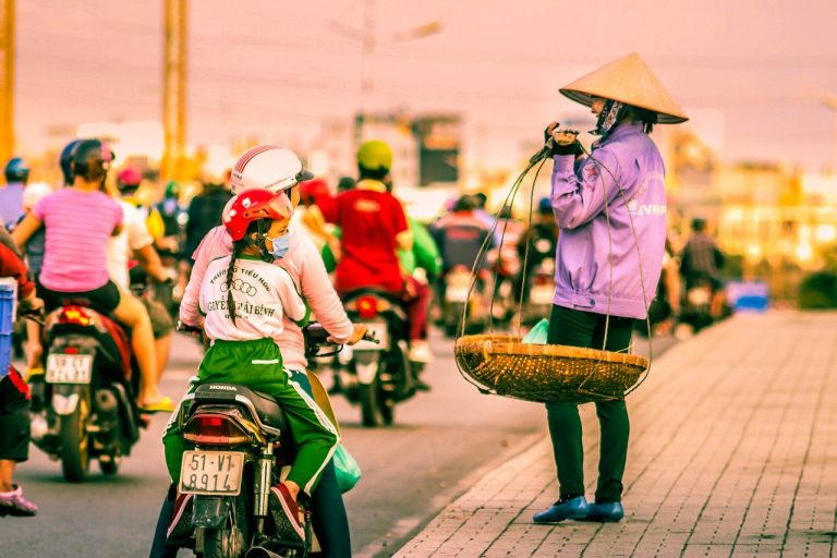 Vietnam Backpacking - An Ultimate Guide With Itinerary, Tips & Tricks