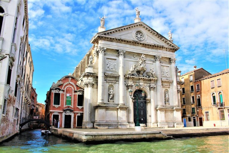 115 Venice Quotes That Will Make You Love The City of Canals More!