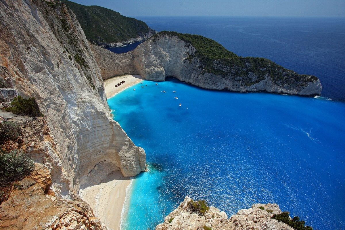 35 Most Beautiful Places in Greece For an Ultimate Bucket List