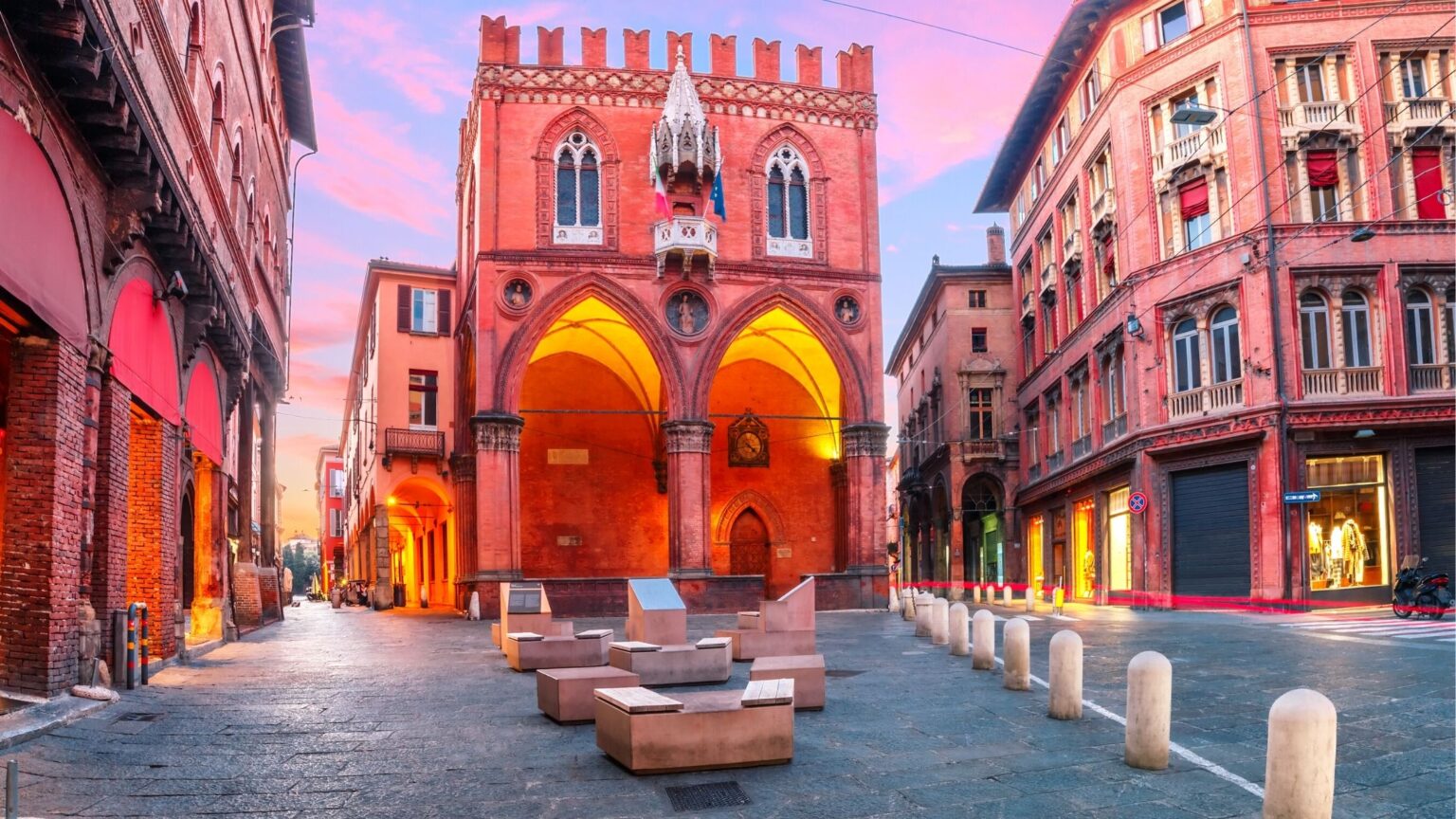 30 Most Beautiful Cities in Italy For Your Travel Bucket List