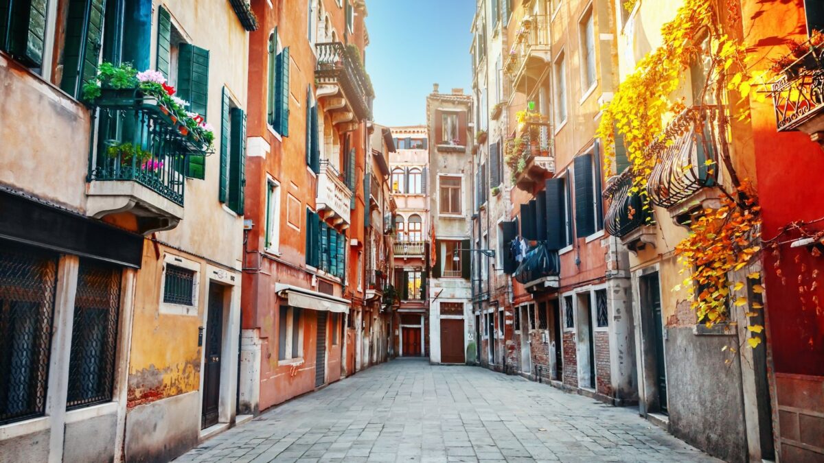 30 Most Beautiful Cities in Italy For Your Travel Bucket List