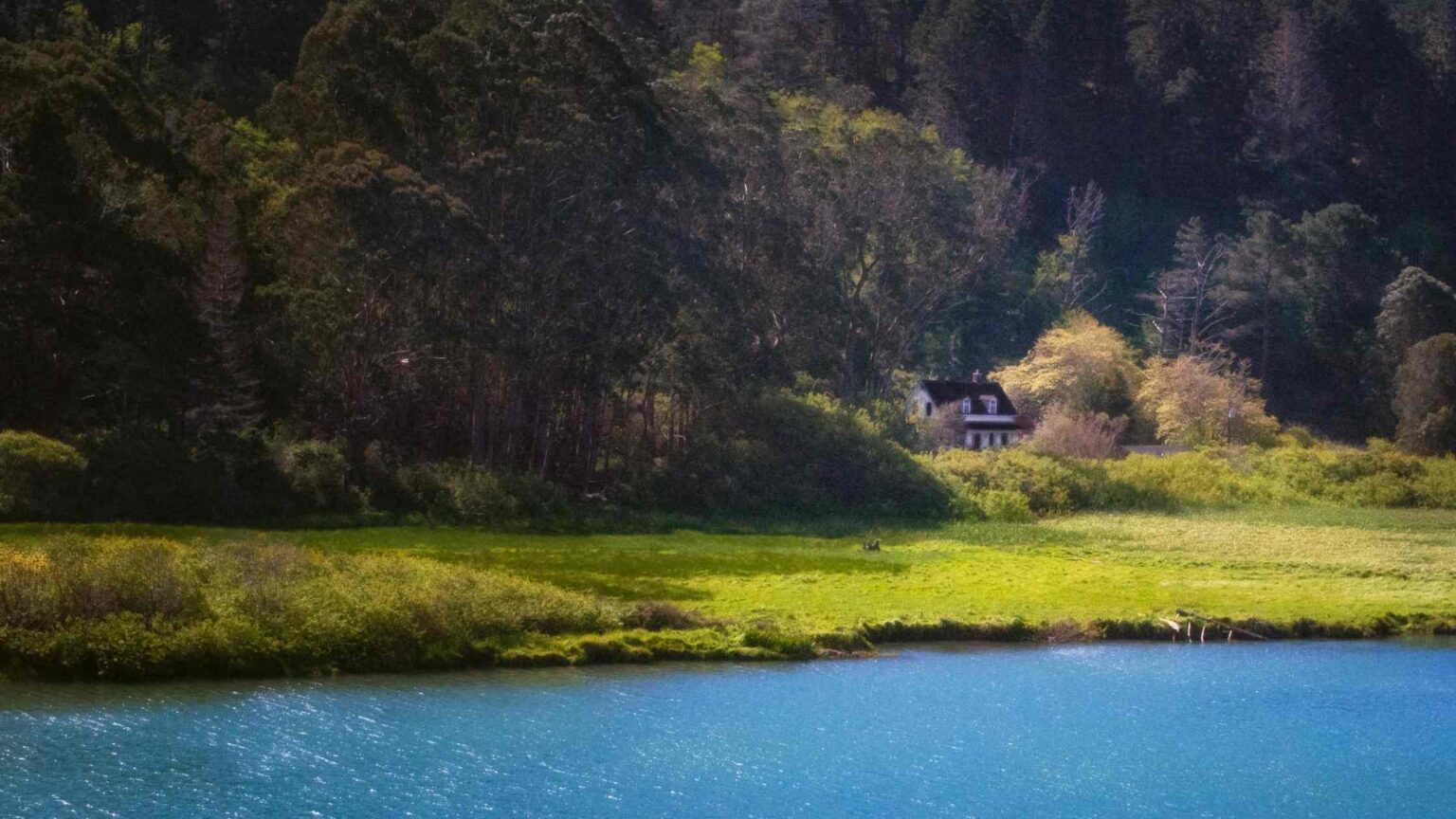 50 Best Hidden Vacation Spots in the US For Offbeat Travelers 50 Best Hidden Vacation Spots in the US For Offbeat Travelers
