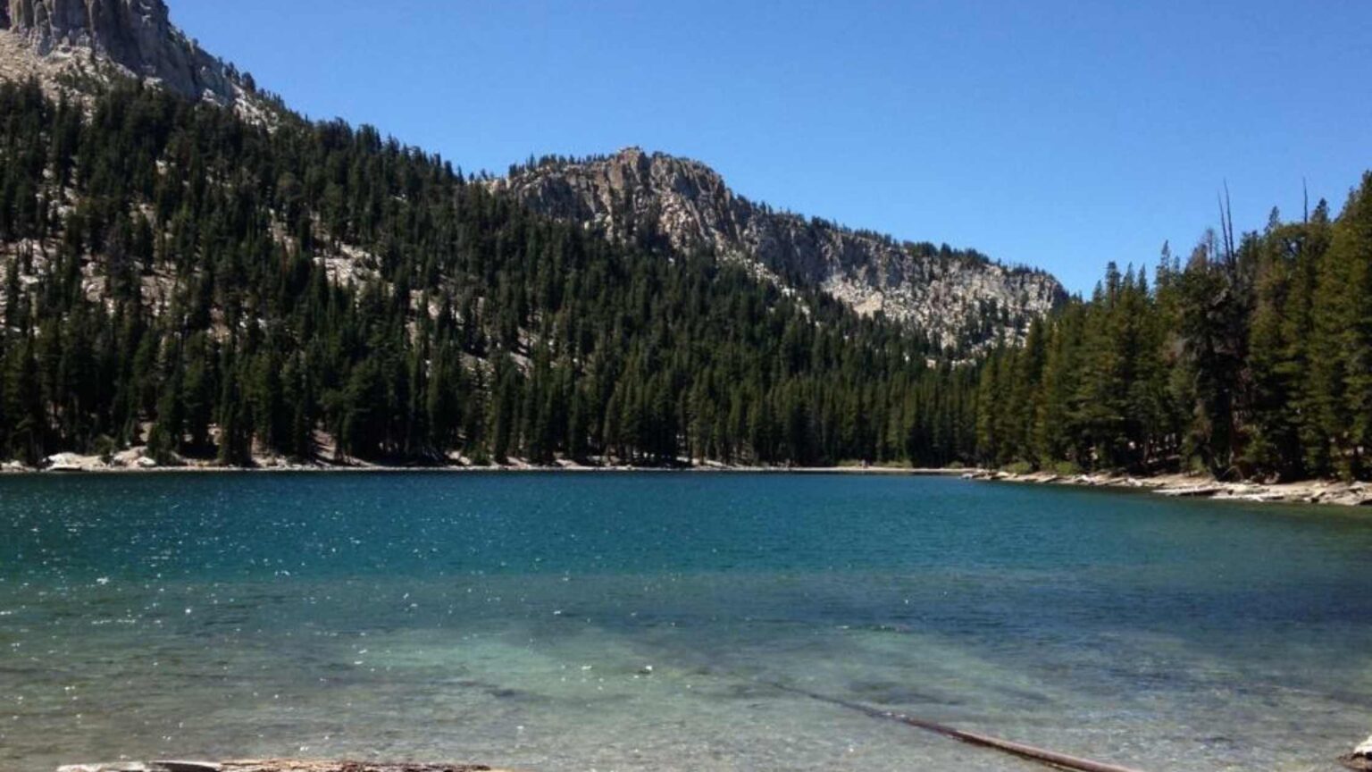 16 Beautiful Lakes In Mammoth Lakes For A Summer Weekend Getaway