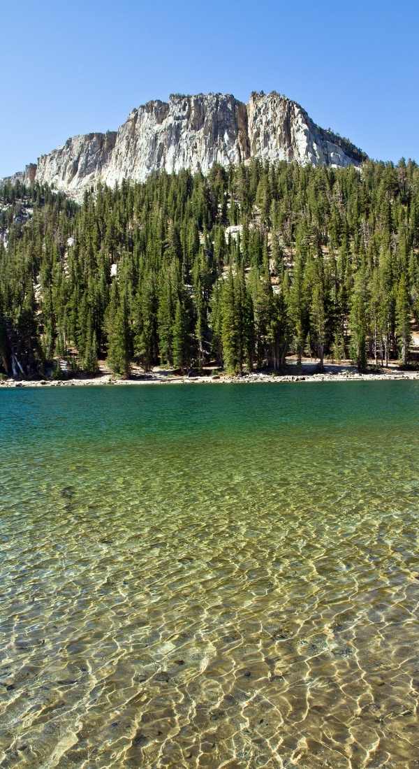 16 Beautiful Lakes In Mammoth Lakes For A Summer Weekend Getaway