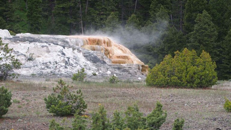 11 Gorgeous Hot Springs In Mammoth Lakes California