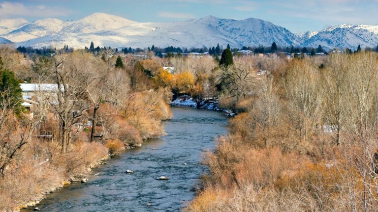 Snow In California - 28 Prettiest Places For a White Winter Trip