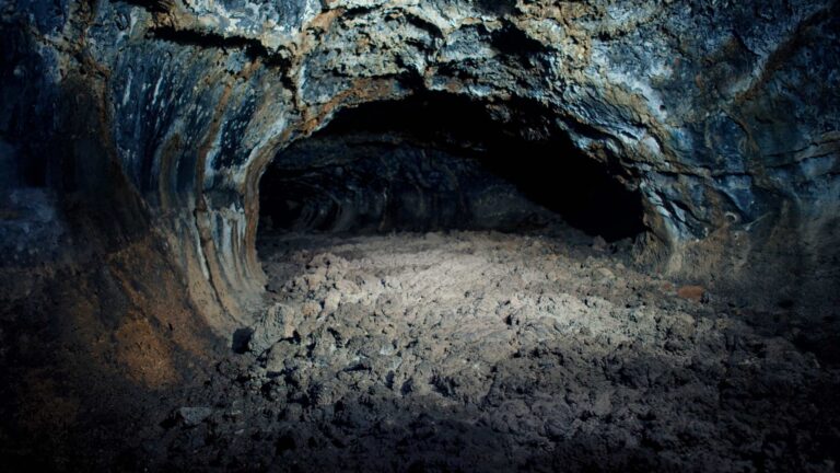 14 Best Caves In Northern California You Should Visit