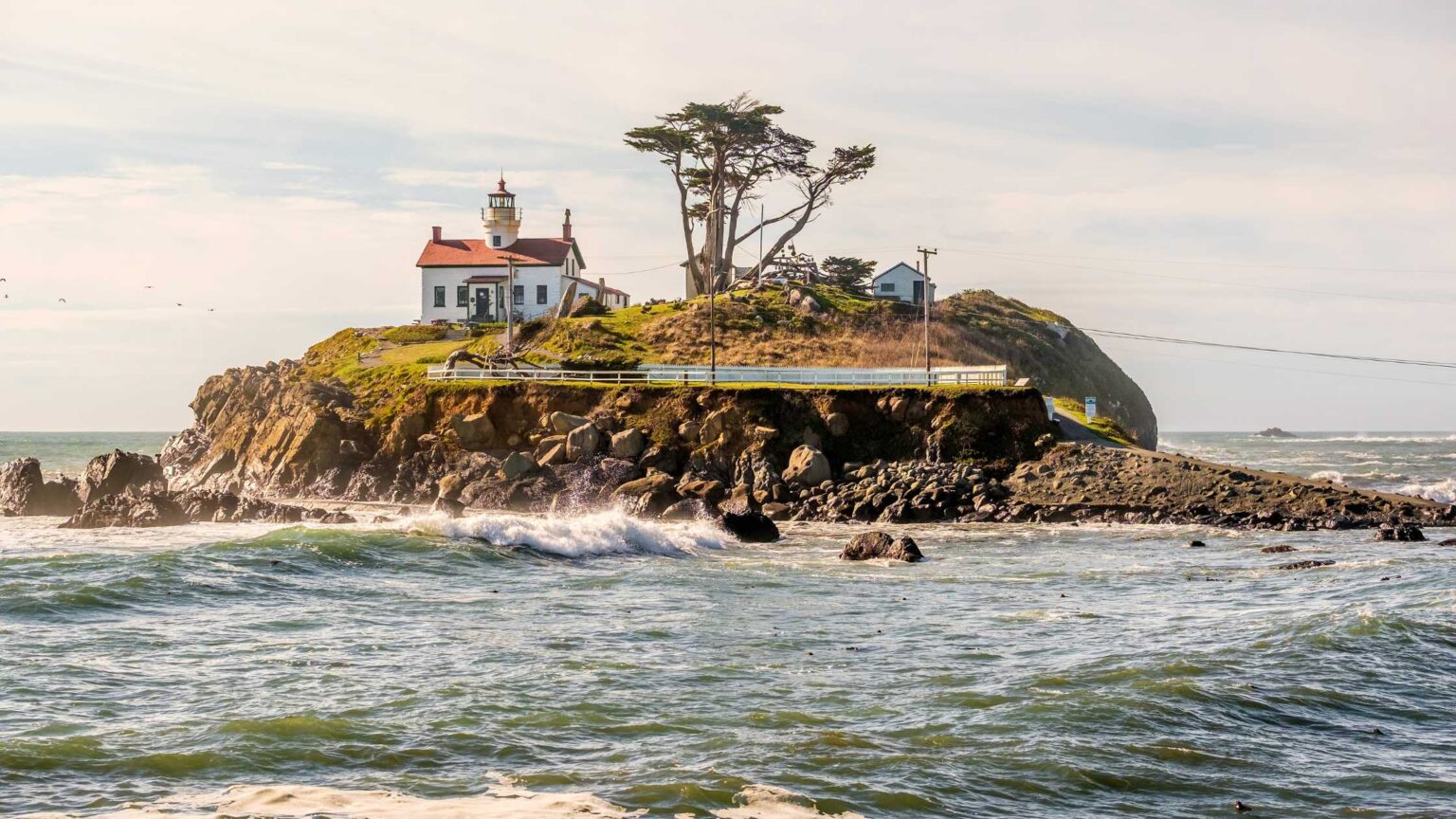 21 Pretty Lighthouses In California You Should Visit At Least Once