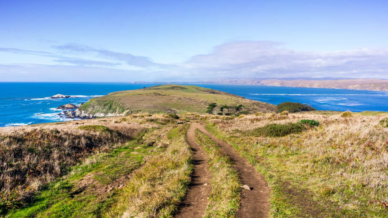 21 Best Hikes In Northern California For Spectacular Views