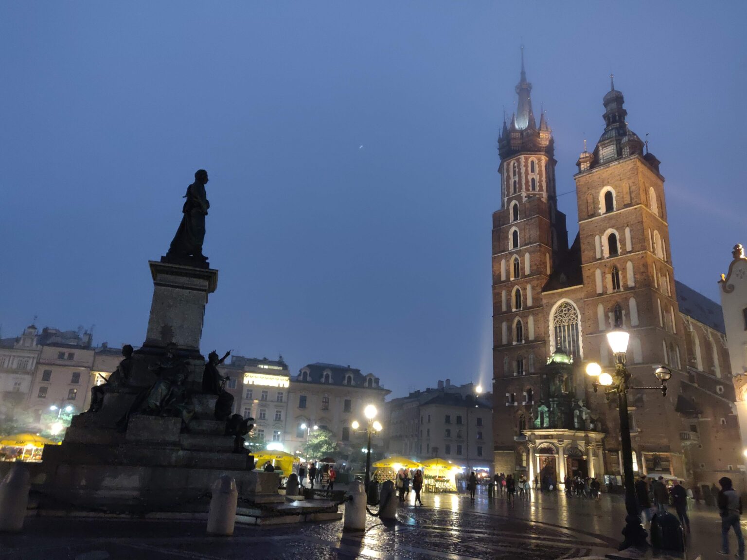 25 Beautiful Landmarks In Poland For Your Bucket List